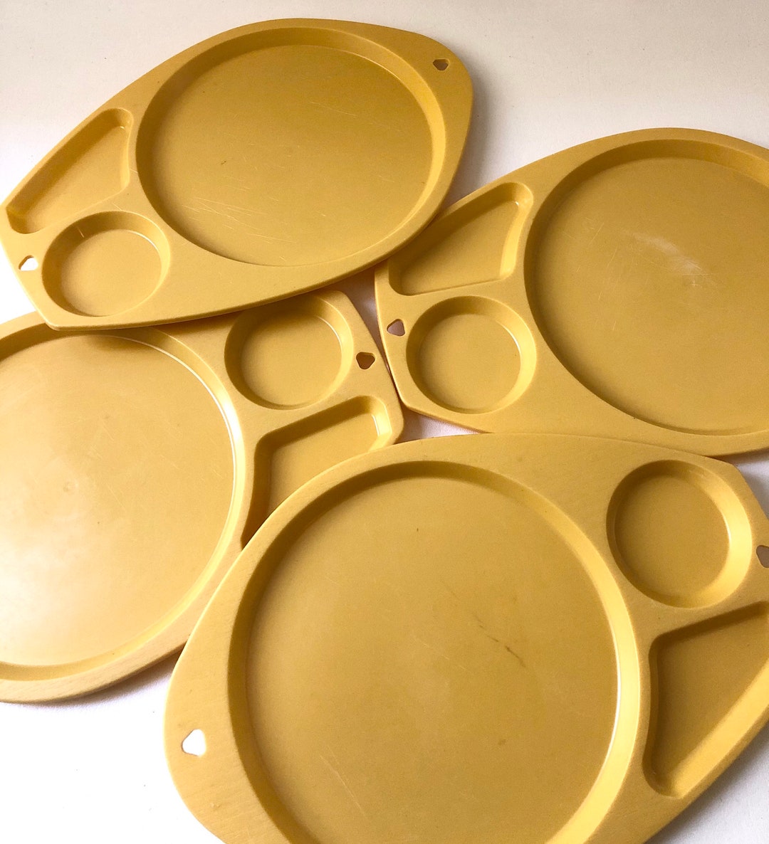 Colorful Yellow Plate Trays / Set of 4 - Etsy
