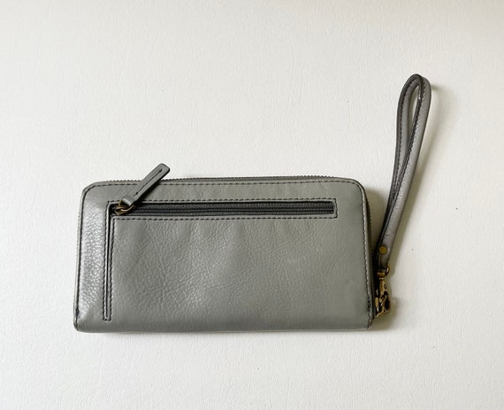 Womens Gray Leather Fossil Wallet - Gem