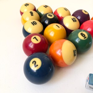 Vintage Bakelite Pool Balls / Complete Set - Etsy