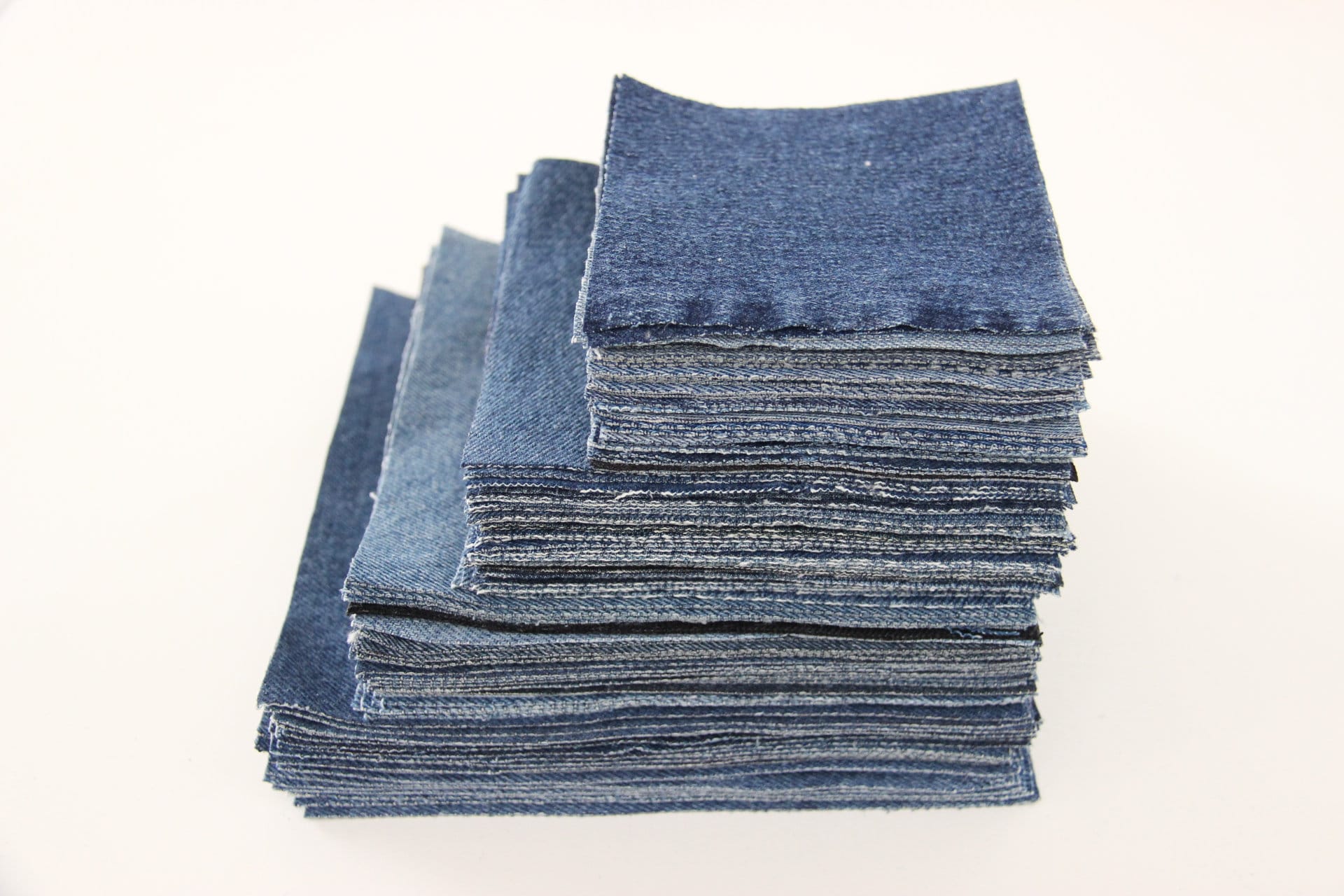 20 Pieces 2"/ 3"/ 4''/ 5''/ 6''/ 7'' Denim Squares (4,9-17,7 Cm ...