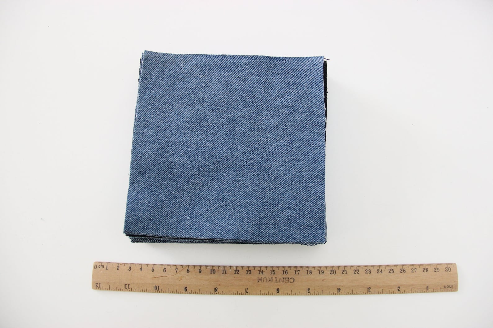 20 Pieces 2"/ 3"/ 4''/ 5''/ 6''/ 7'' Denim Squares (4,9-17,7 Cm ...