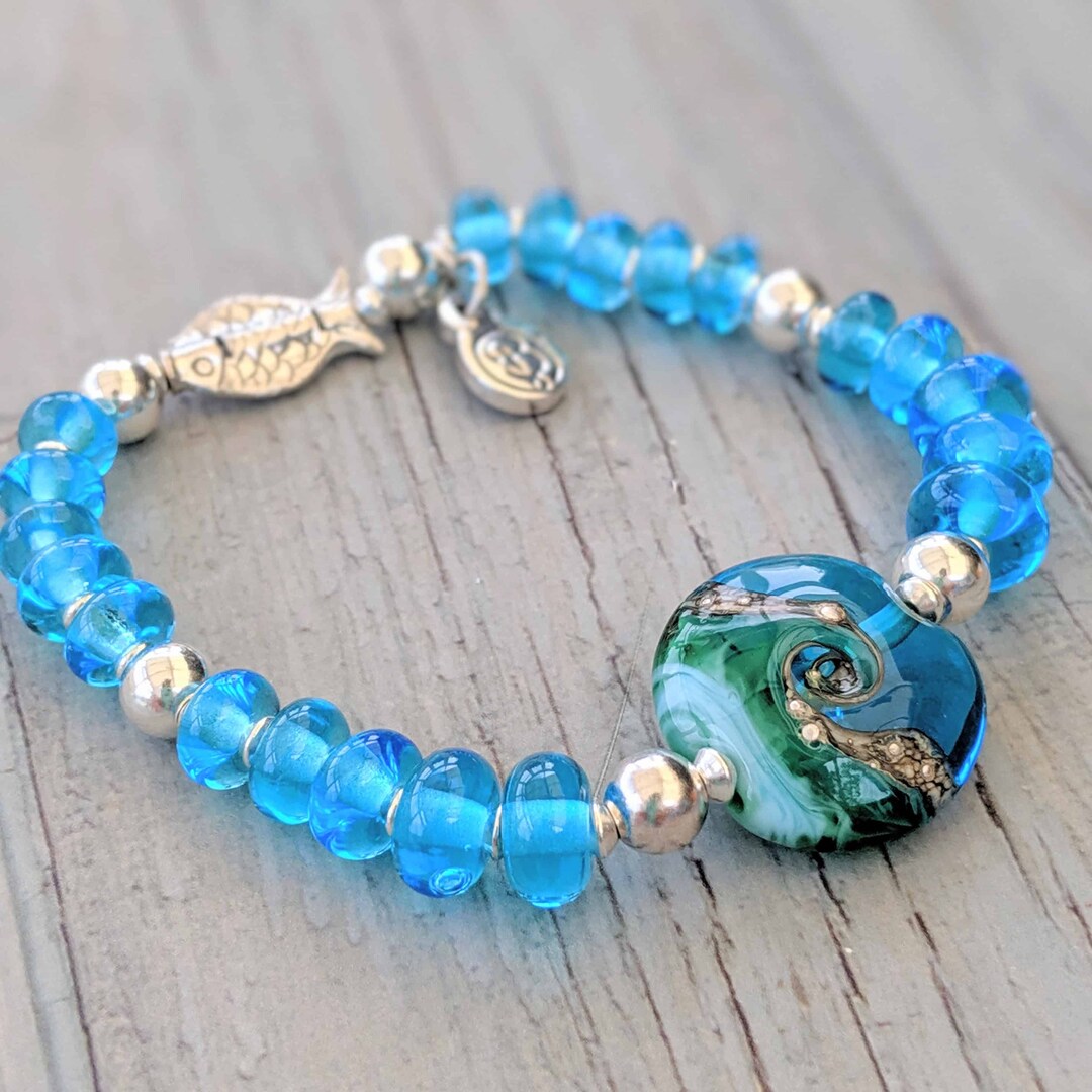 Deep Blue Sea Silver Fish Bracelet Handmade Glass Beads Beach - Etsy