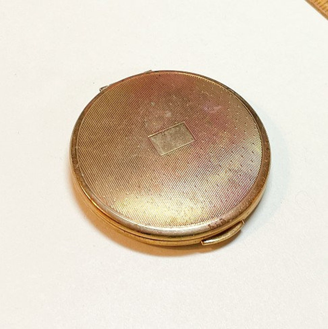 Vintage Powder Compact From Kigu, Goldtone Metal, Mirrored Top ...