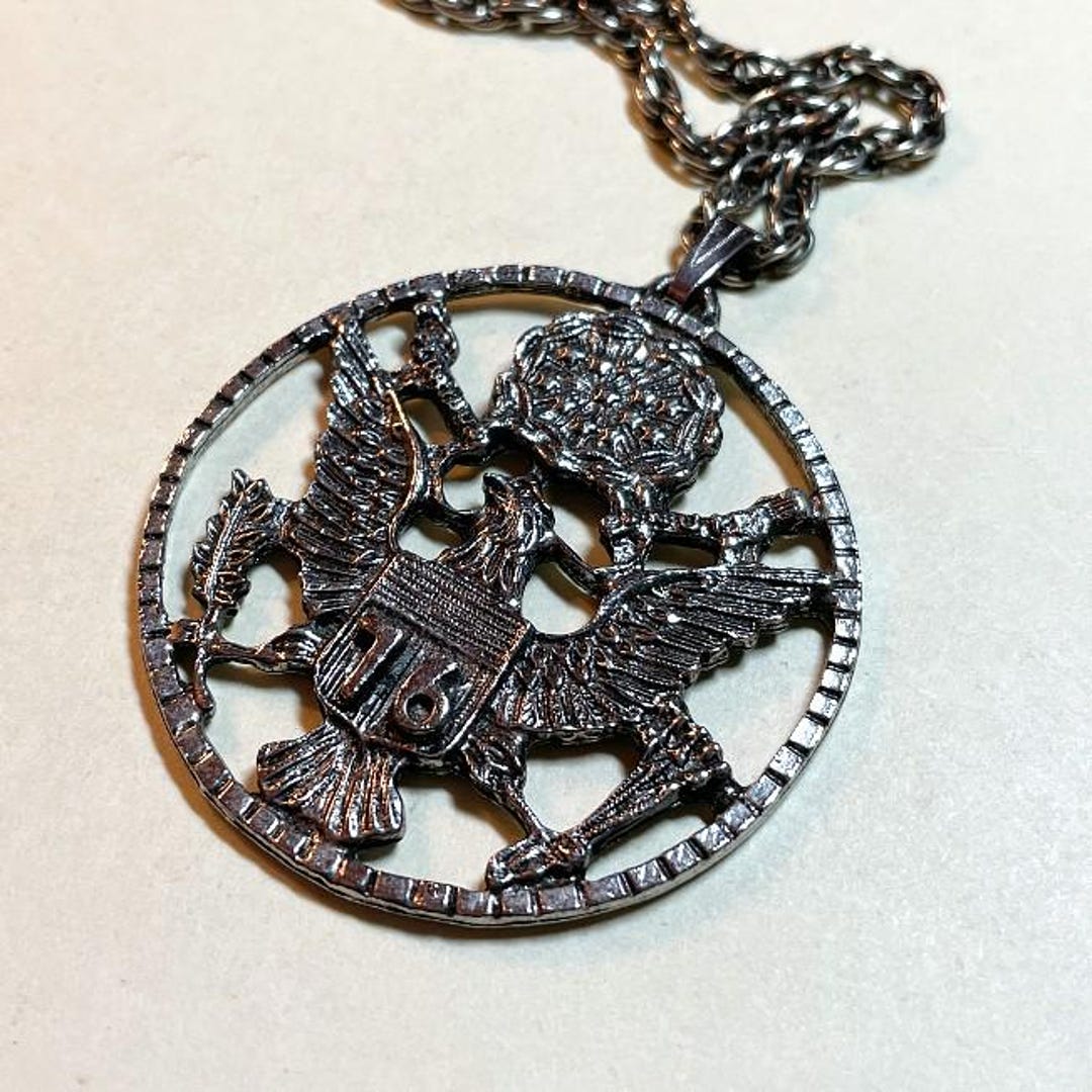 Vintage USA Patriotic Bicentennial Pendant Necklace, 24 Inch Rope Chain ...