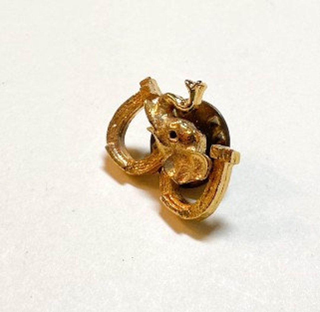 Vintage Republican Elephant Pin With Double Lucky Horseshoes - Etsy