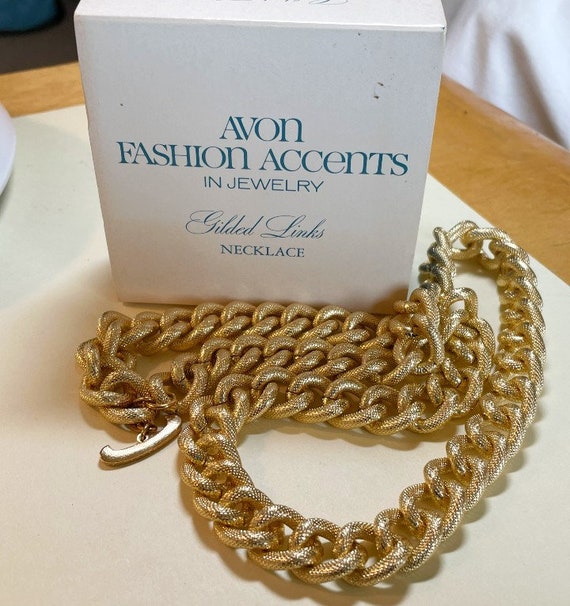 Vintage Avon chain necklace, Gilded Links Necklace, 2… - Gem