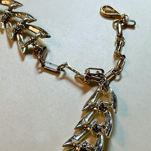 Vintage Collar Style Link Necklace From Coro, 13 to 16 Inches Long ...