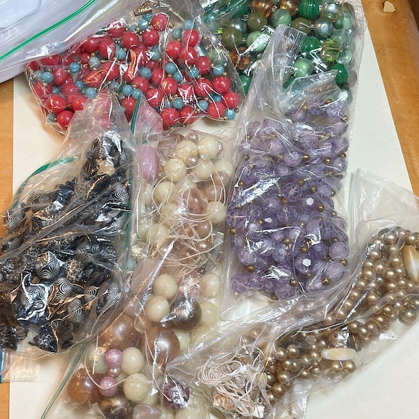 Broken Glass Bead Vintage Necklace - Etsy