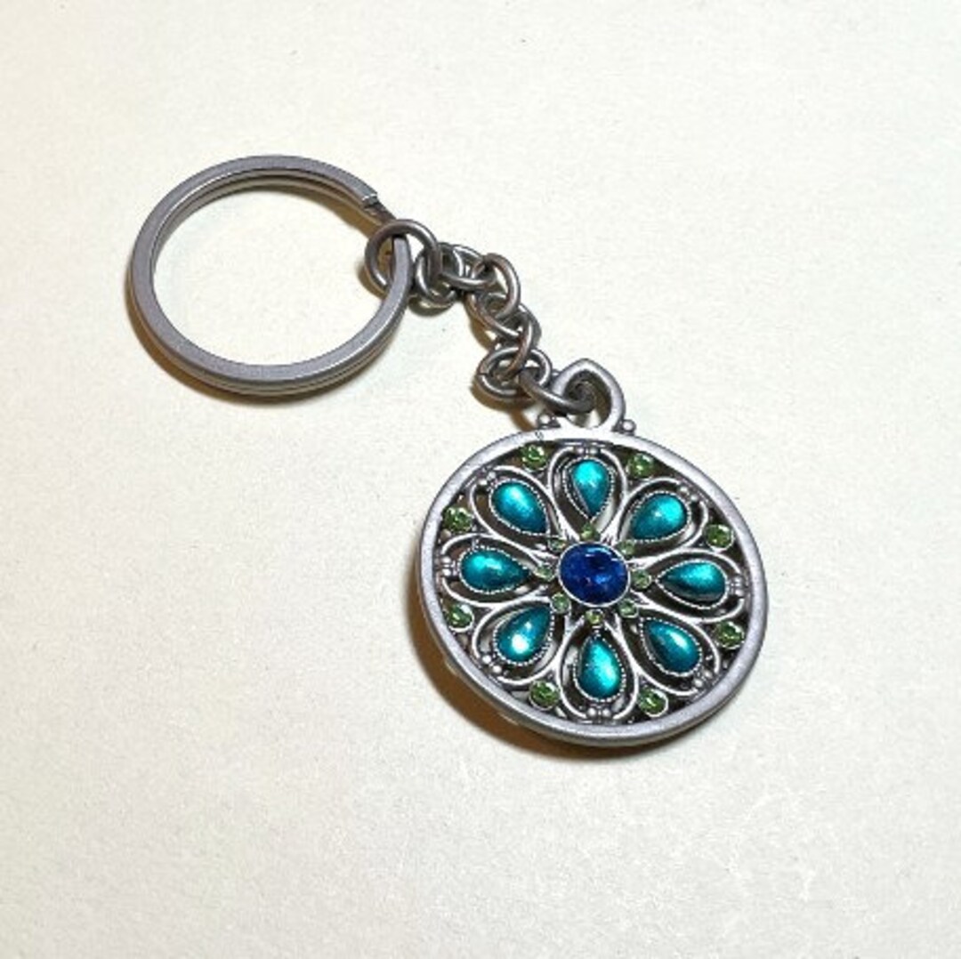 Vintage Avon Keychain Filigree Key Chain Round, Silvertone Metal ...
