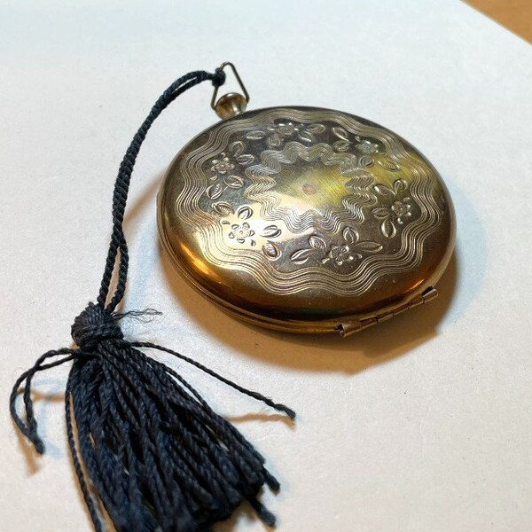 Pocket Watch Compact - Etsy