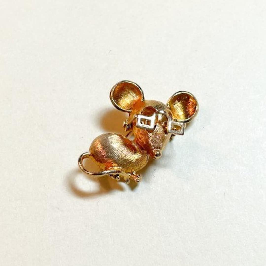 Vintage Avon Brooch, Spectacular Mouse Pin, Goldtone Metal, Yellow Rhinestone Eyes, Movable ...