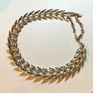 Vintage Collar Style Link Necklace From Coro, 13 to 16 Inches Long ...