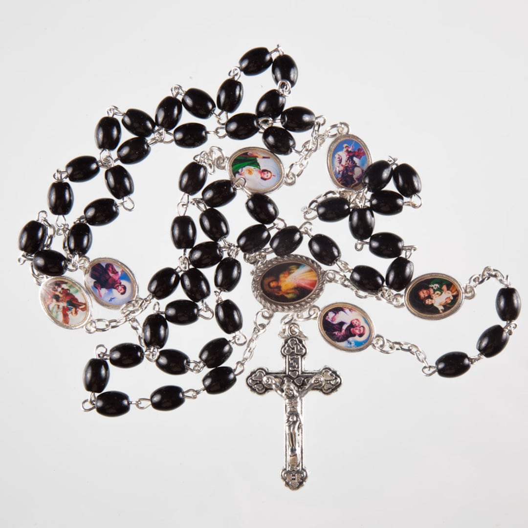 Catholic Saints Rosary Beads. Saints Medals on Each Pater Bead. Oval ...
