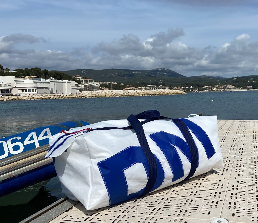 XL TRAVEL Bag Duffle Upcycled Sail Cloth Square Travel Bag 2 Zippers ...