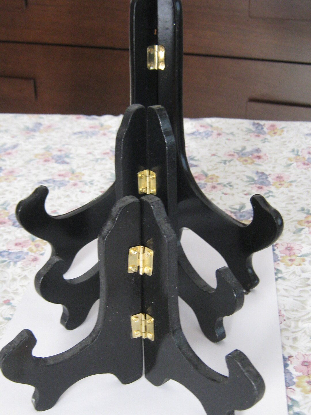 Handmade Black MDF Plate Stand: Photo Frame Display Easel (3-13 Inch ...