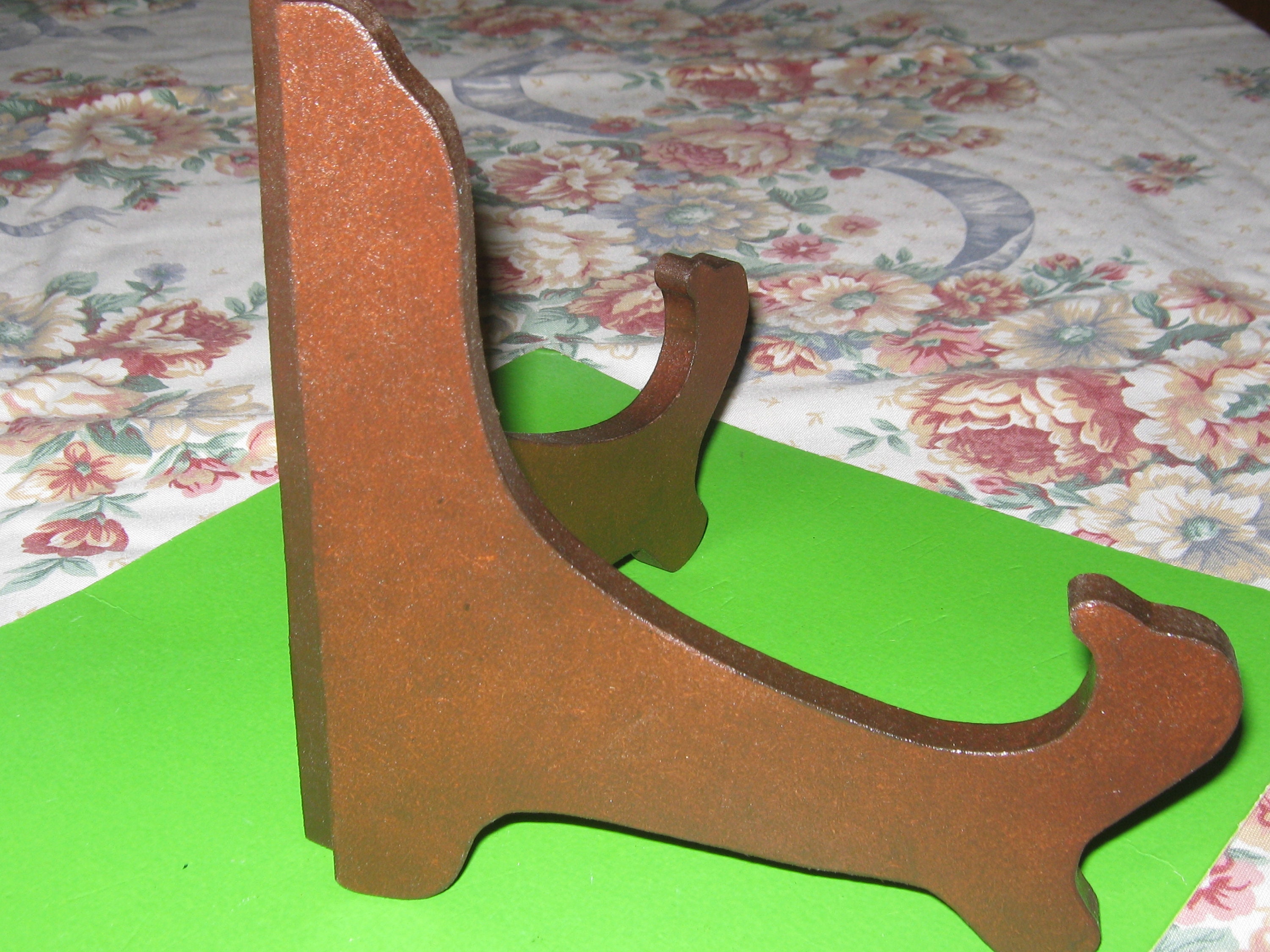 Deep Bowl Wooden Display Stand Easel WALNUT Display Large Deep - Etsy ...