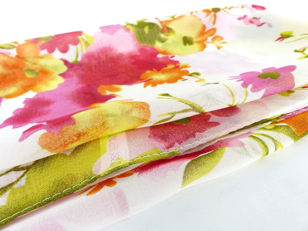 Vintage Dainty Feather Weight Scarf in a Beautiful Floral Springtime ...