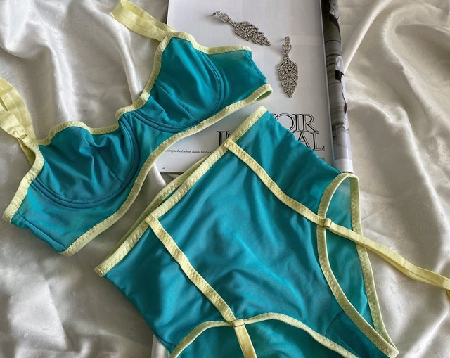 BARElyThereIntimates - Etsy