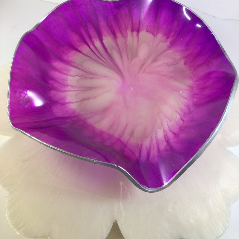 Resin Bowl - Etsy