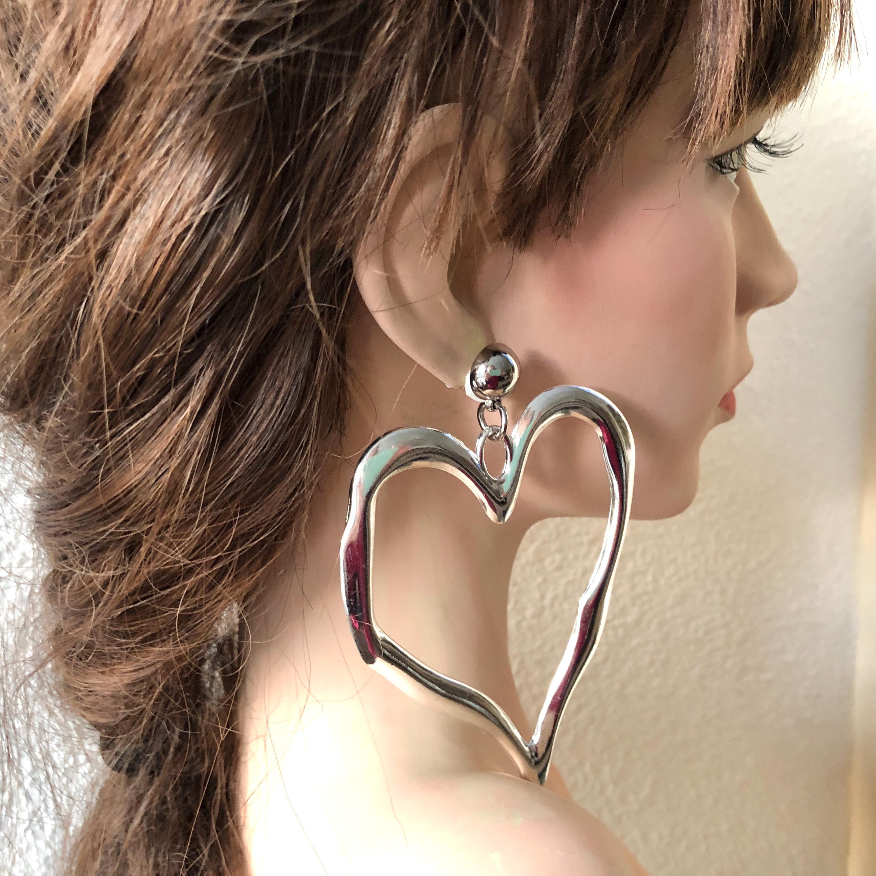 Vintage 80s Modernist Giant Silver Tone Sculptured Hearts Hoops and ...
