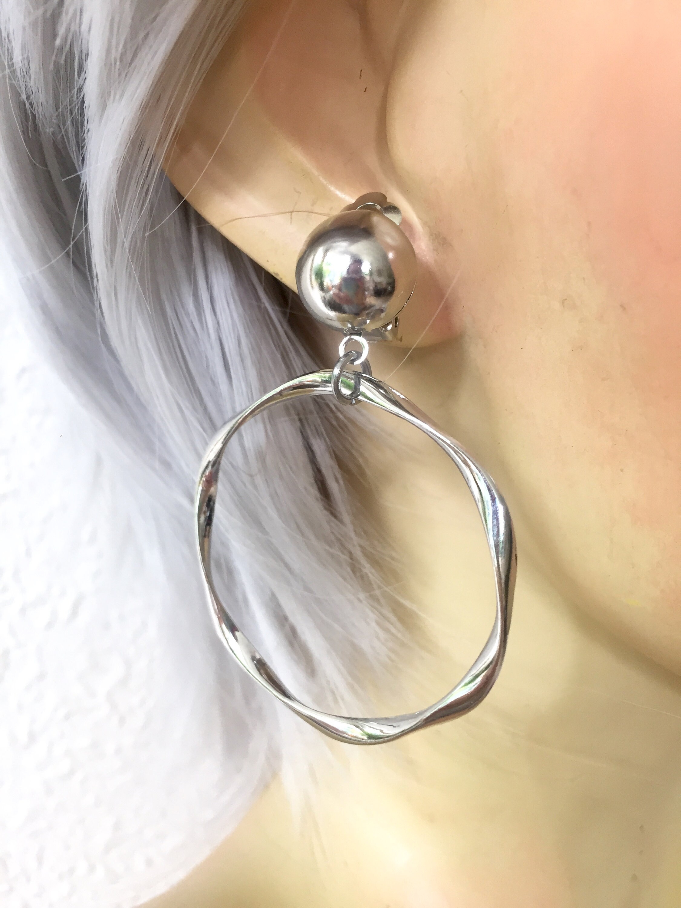 70s Large Silver Dainty Twisted Ribbon Hoops Clip on Earrings ...