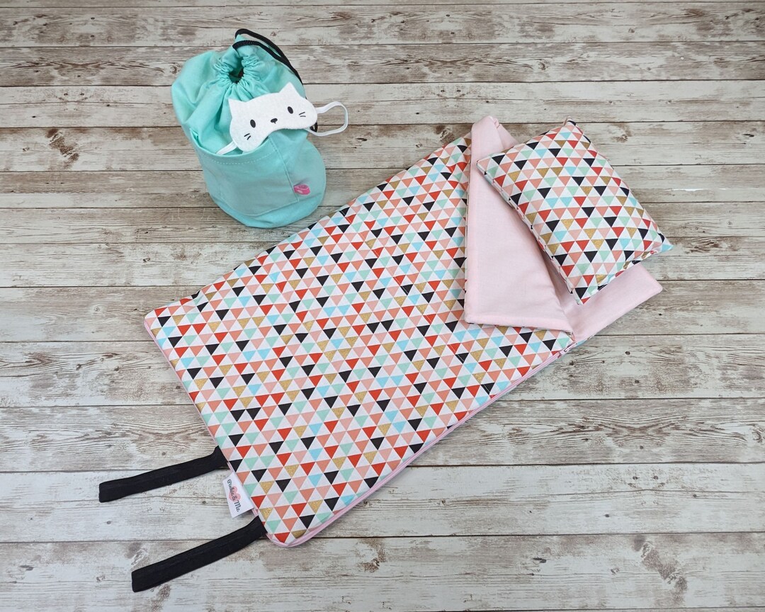 1:3 Scale Doll Sleeping Bag and Sleepover Accessory Set /bedding Set ...
