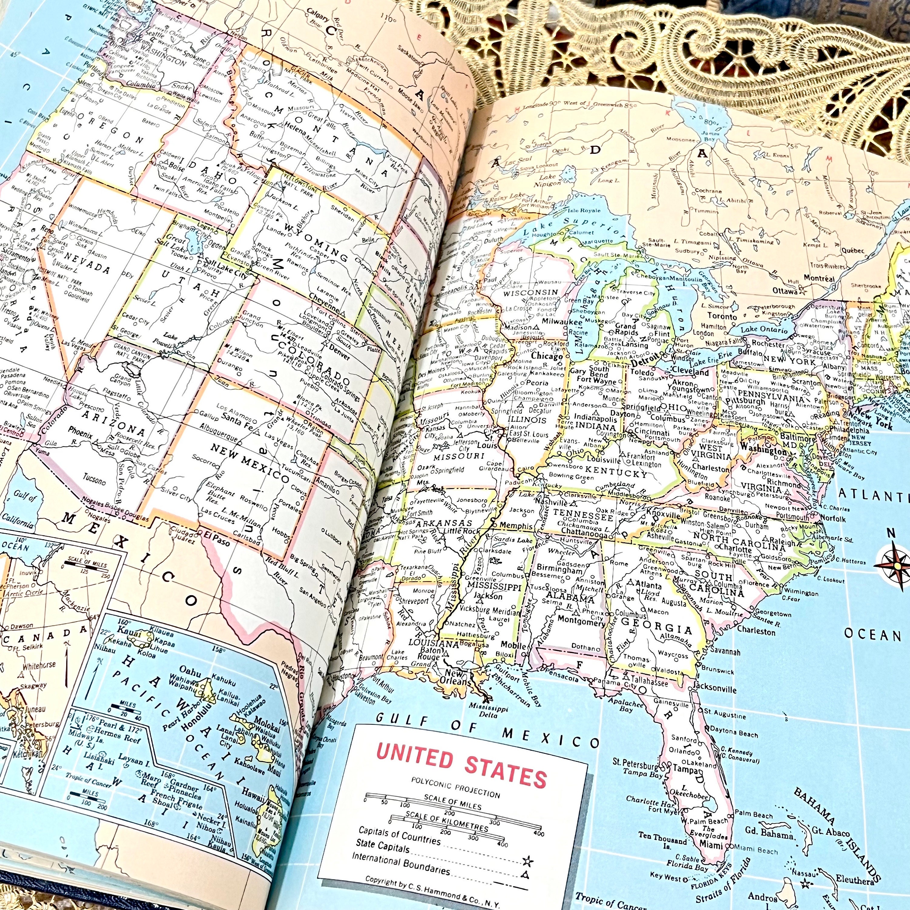 Atlas Map Book