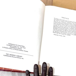 Victor Hugo Les Miserables - Modern Library Giant Edition - Classic ...