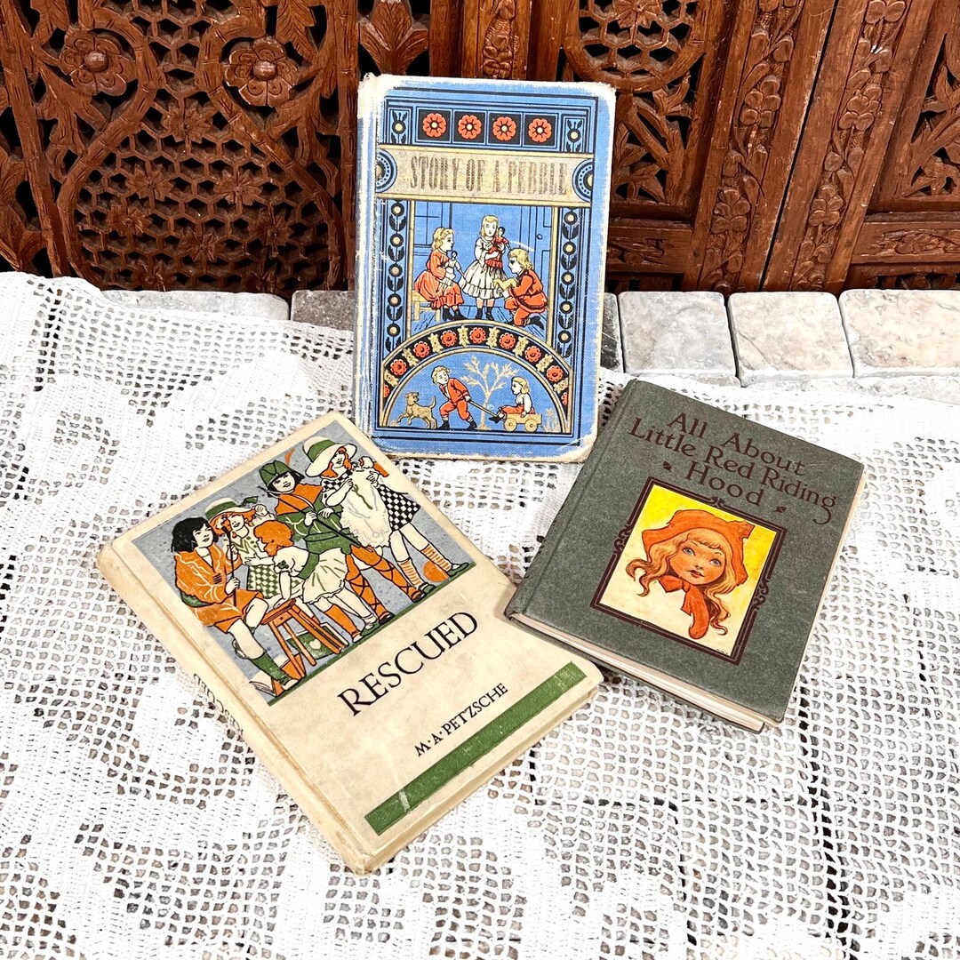 Pretty Pictorial Small Books Vintage Set of 3 - All About Little Red ...
