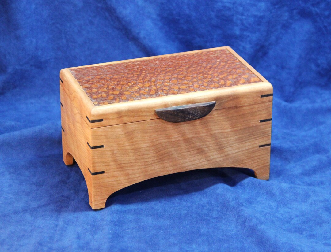 Hand-made Wooden Keepsake / Treasure Box, Figured Cherry Wood With ...
