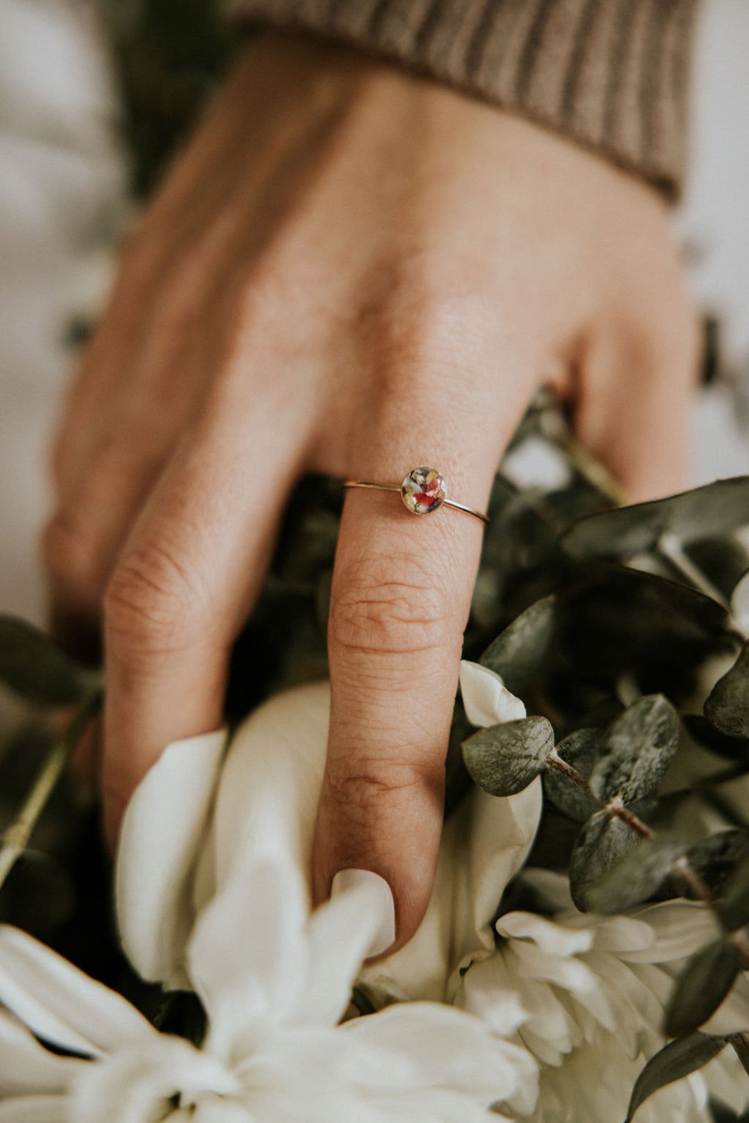 Flower Memorial Gold Dainty Circle Ring (plain Band):flower Petals From ...