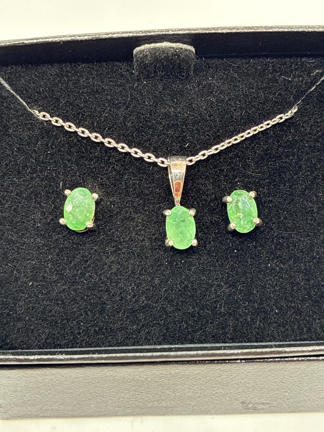 Vintage GSI Jade Sterling Silver Necklace and Earrings Set in Original ...