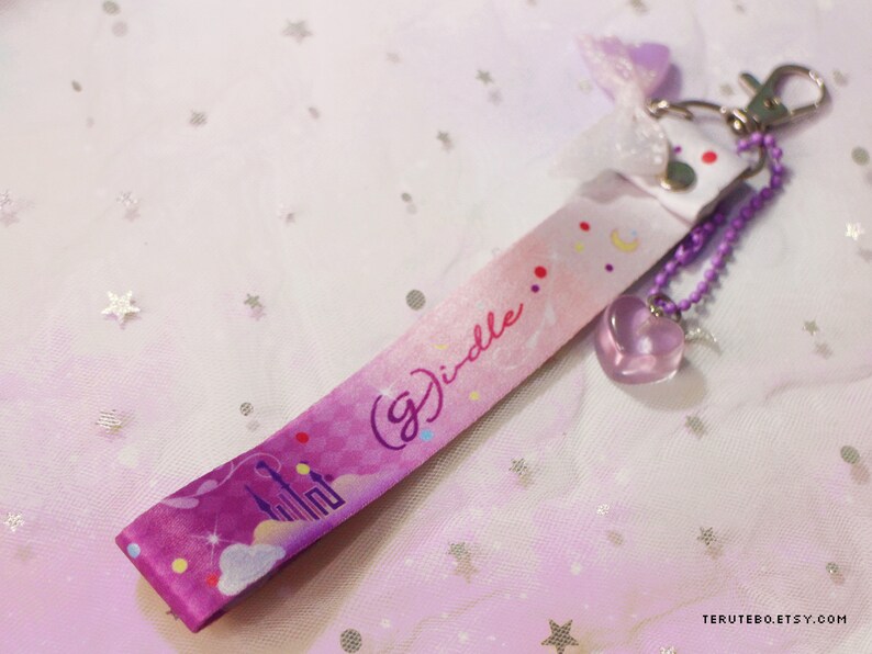GIDLE Lightstick Keychain / gi-dle Keychain Acrylic | Etsy