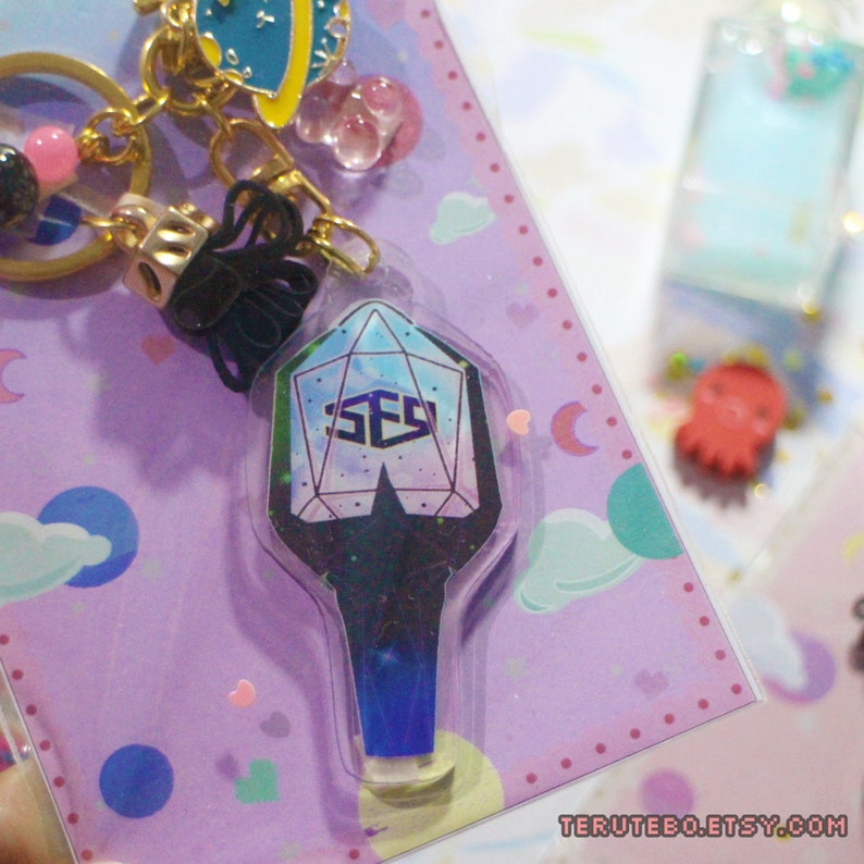 SF9 lightstick / SF9 keychain / charm acrylic | Etsy