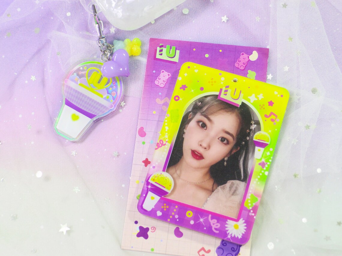 Kpop IU Acrylic Keychains (holographic) - IU Keyrings - IU Phone Charms ...