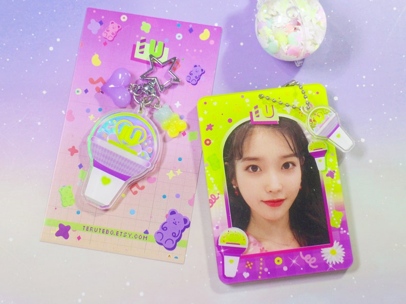Kpop IU Acrylic Keychains (holographic) - IU Keyrings - IU Phone Charms ...