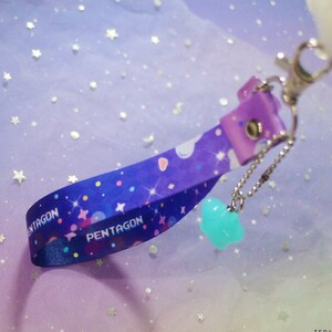 PENTAGON Lightstick Keychain / Acrylic Keychain - Etsy