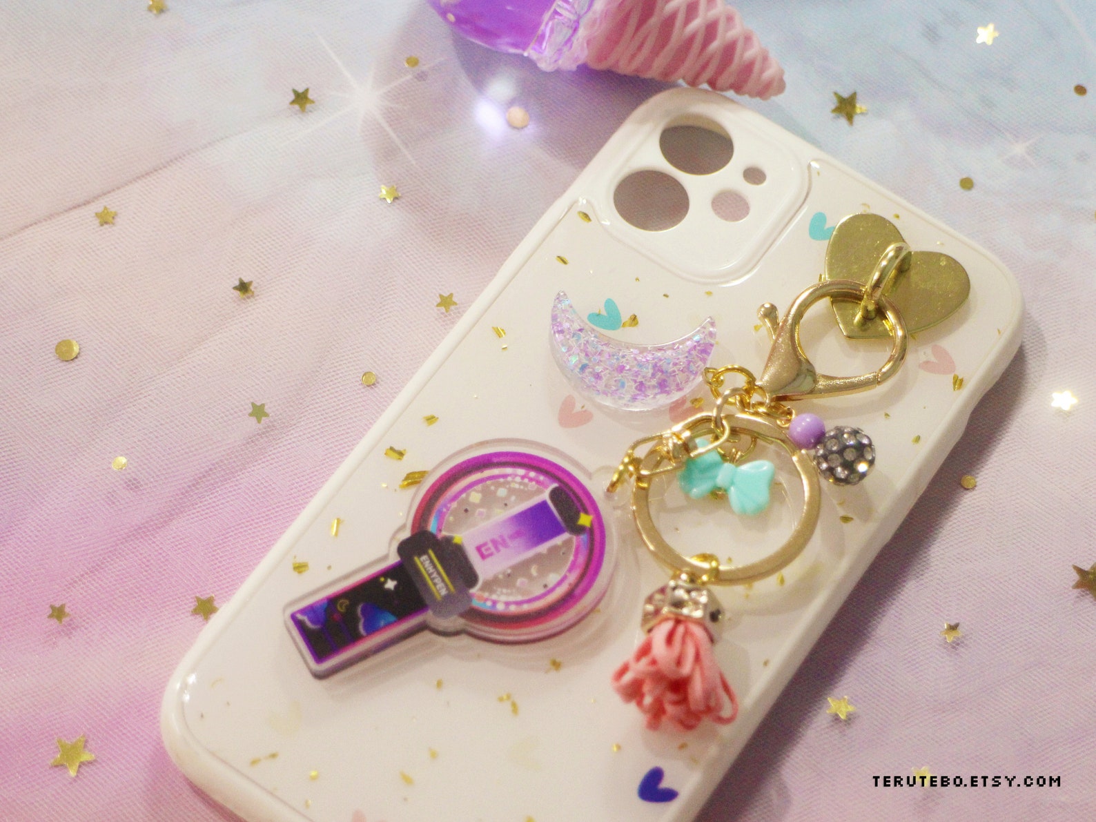 ENHYPEN KEYCHAIN / LIGHTSTICK Charm big - Etsy