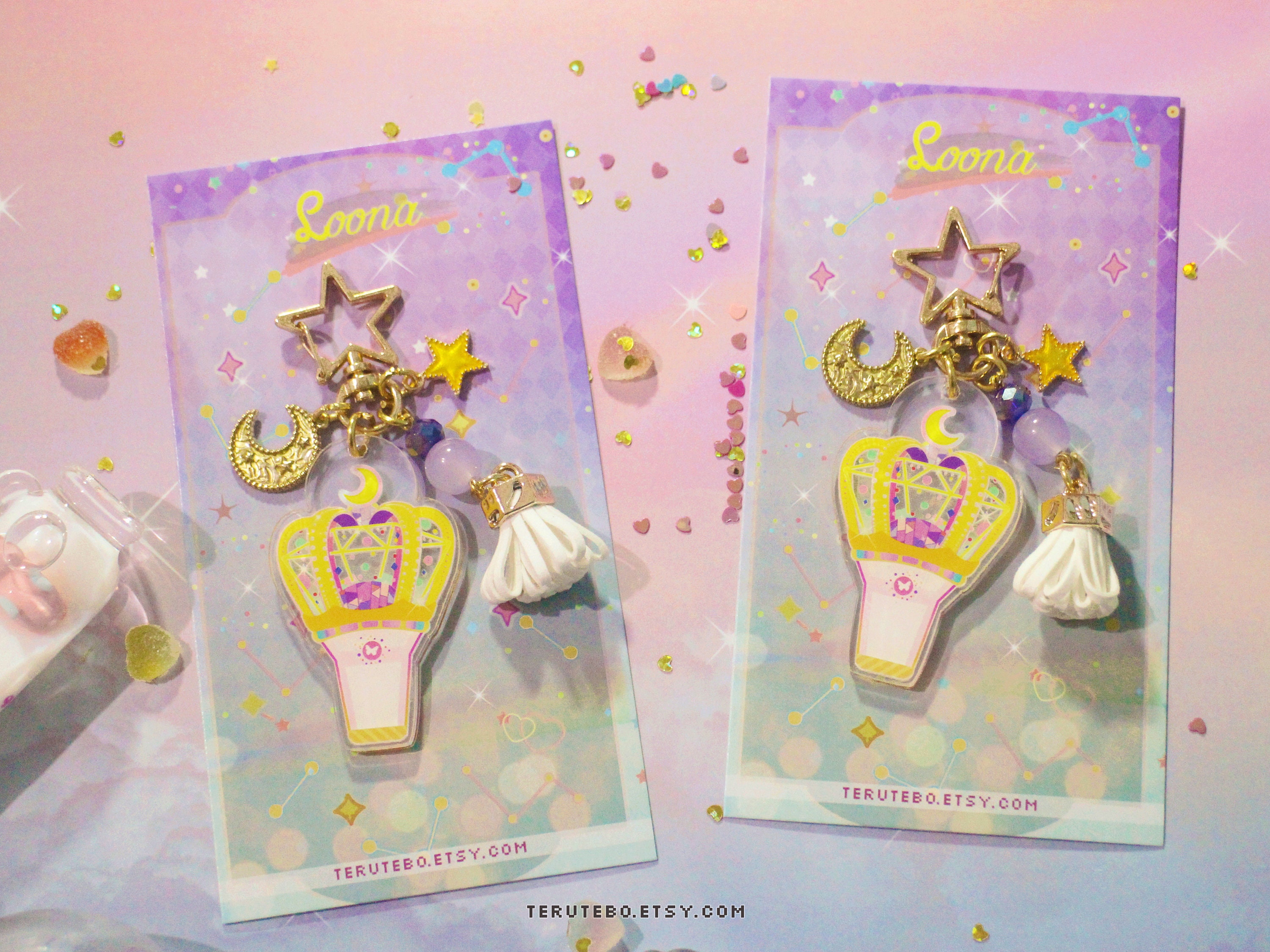 LOONA Keychain / Loona Lightstick Keychain random Moon Charm - Etsy ...