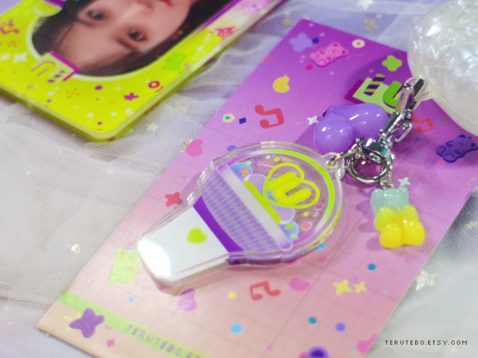 Kpop IU Acrylic Keychains (holographic) - IU Keyrings - IU Phone Charms ...