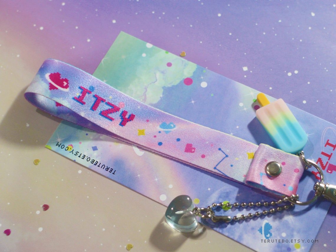 ITZY Keychain / Itzy Light Ring Strap - Etsy