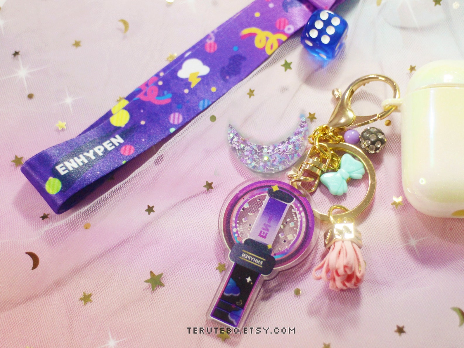 ENHYPEN KEYCHAIN / LIGHTSTICK Charm big - Etsy