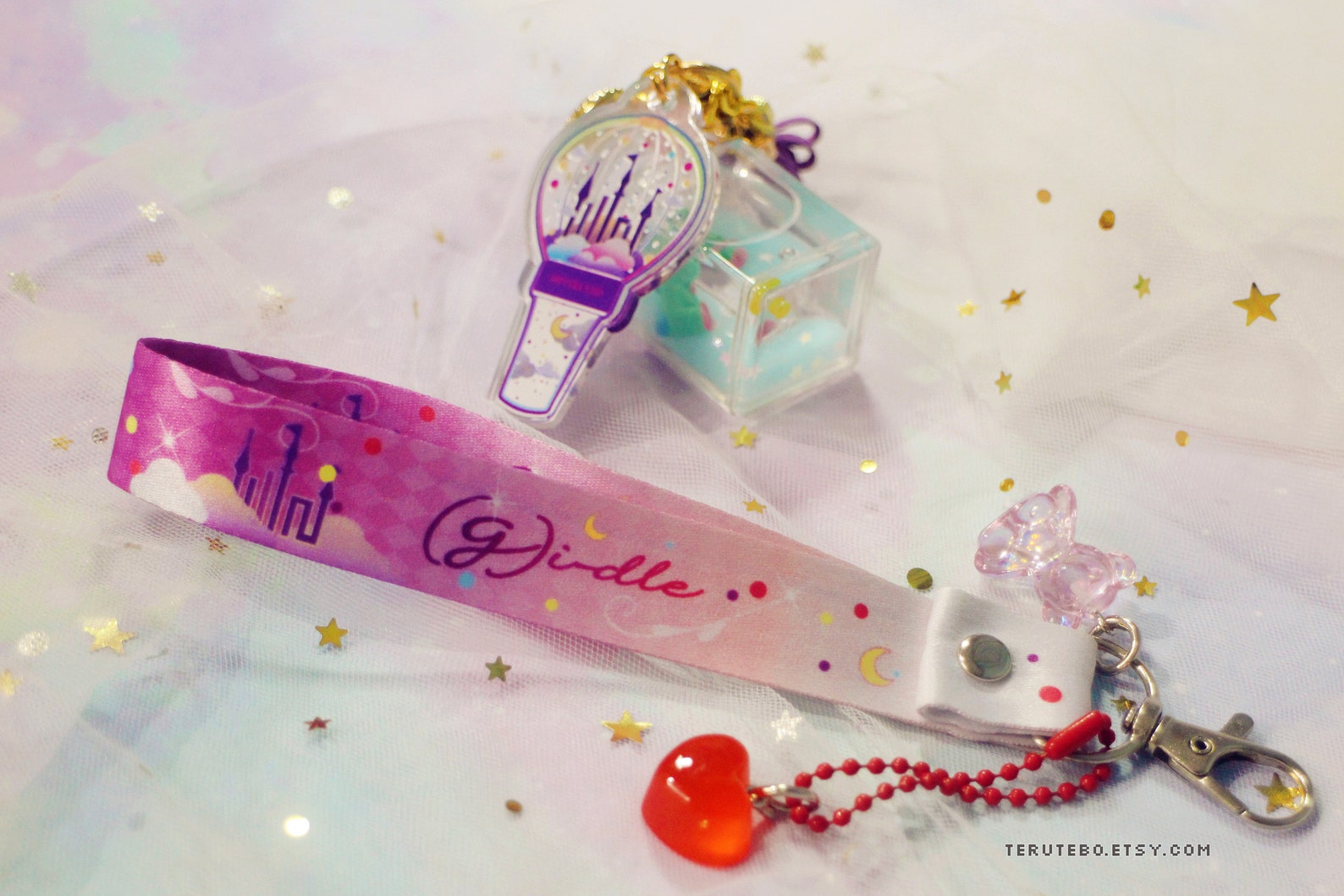 GIDLE Lightstick Keychain / gi-dle Keychain Acrylic NEW Charm - Etsy