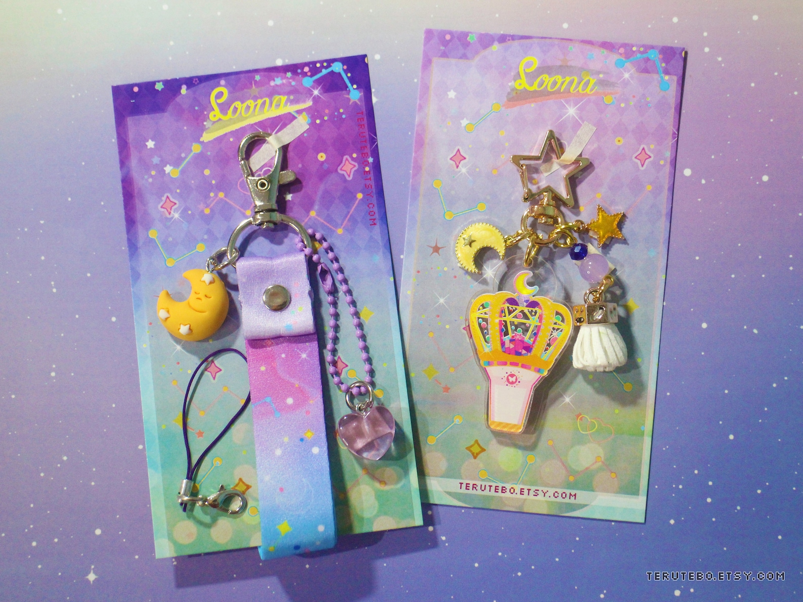 LOONA Keychain / Loona Lightstick Keychain random Moon Charm - Etsy