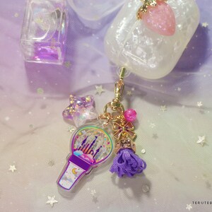 GIDLE Lightstick Keychain / gi-dle Keychain Acrylic NEW Charm - Etsy