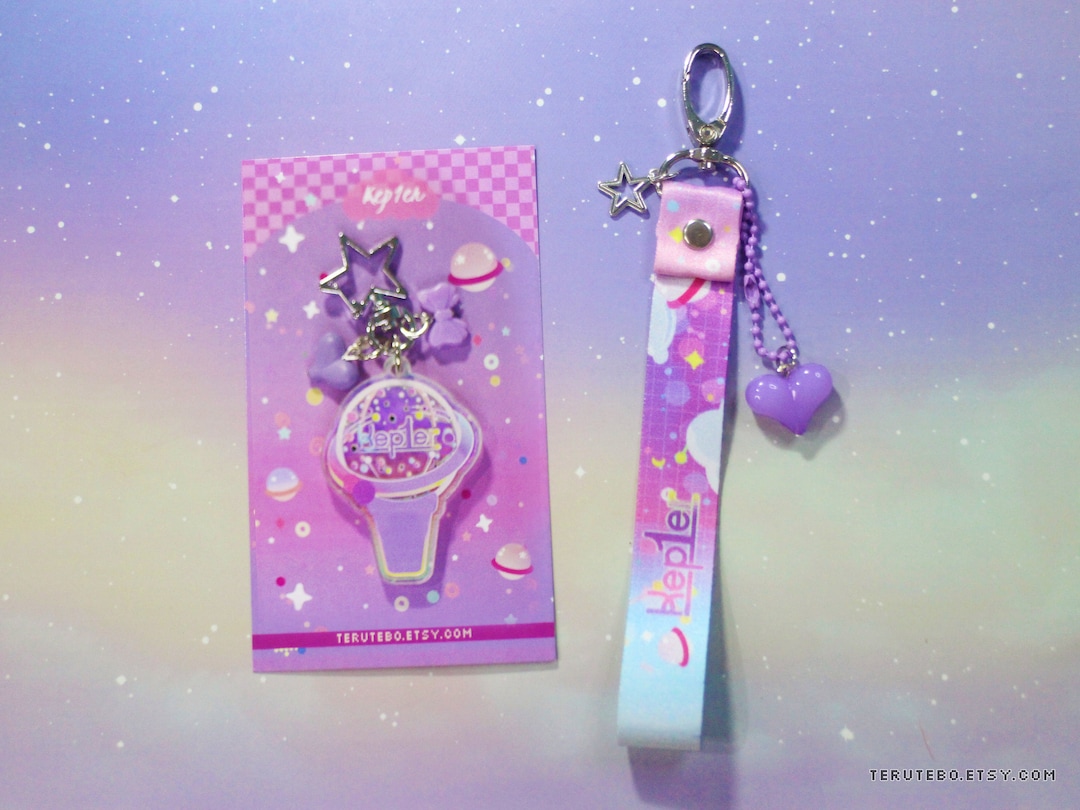 Kep1er Keychains / Kep1er Lightstick Charm - Kepler Keyring Kpop - Etsy