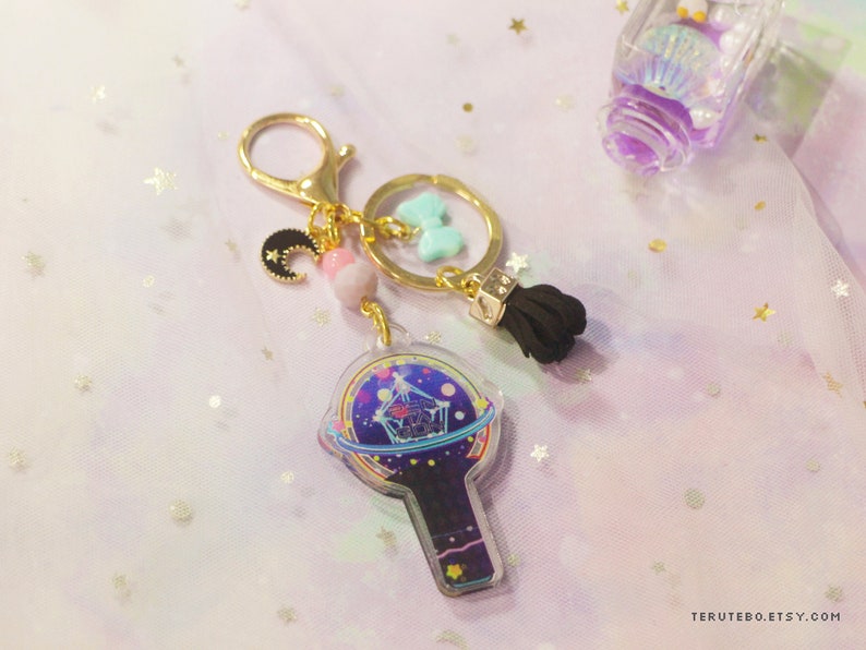 PENTAGON Lightstick Keychain / Acrylic Keychain - Etsy