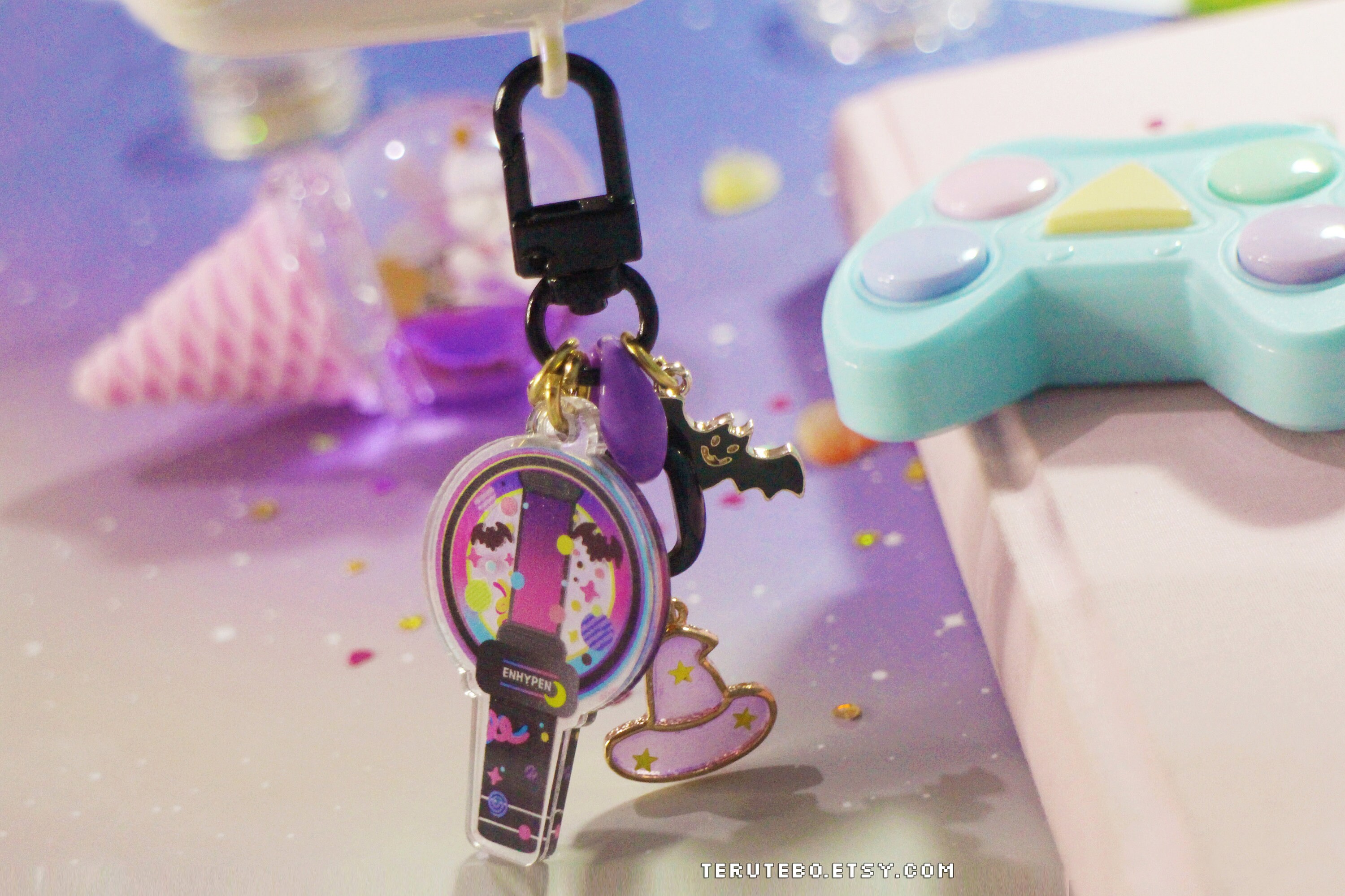 ENHYPEN Keychain / Enhypen Lightstick Keyring for Phone Charm - Etsy Canada
