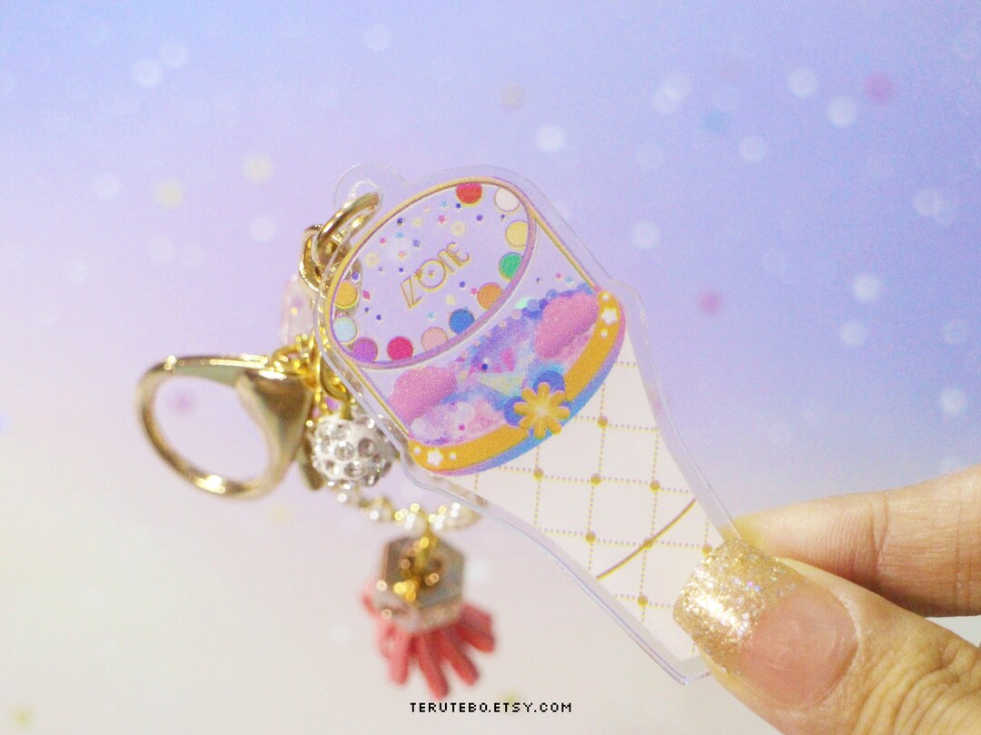 IZ*ONE Light Stick Keychain, Kpop Acrylic Charm - Etsy