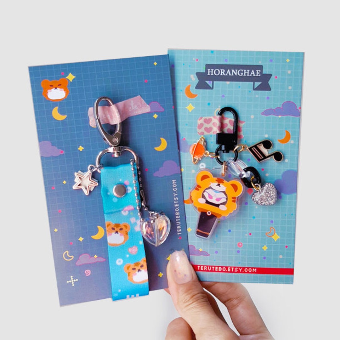 Horanghae Acrylic Keychain - Hoshi Keychain Tiger - Etsy